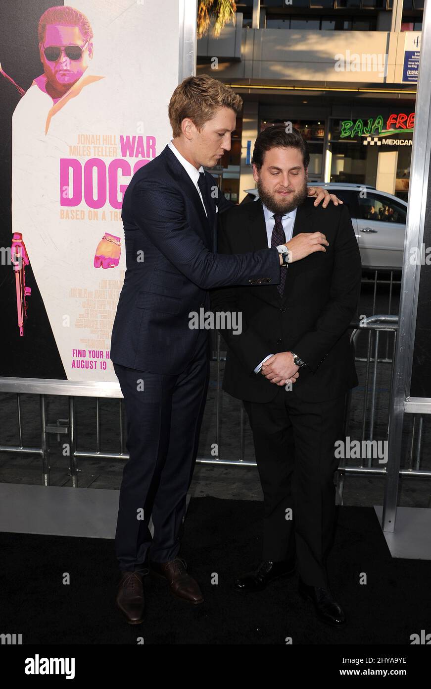 War dogs jonah hill miles teller hi-res stock photography and images ...