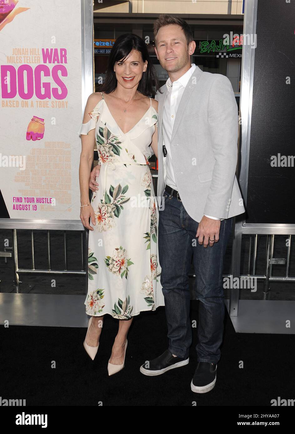 Perrey reeves and aaron fox hi-res stock photography and images - Alamy