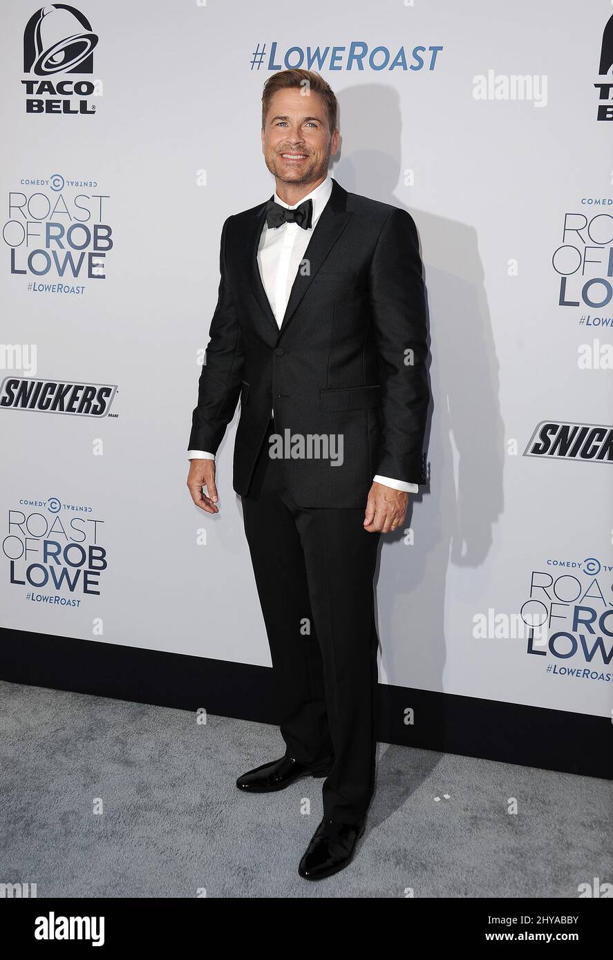 Rob Lowe arriving for the "Comedy Central Roast Of Rob Lowe" held at ...