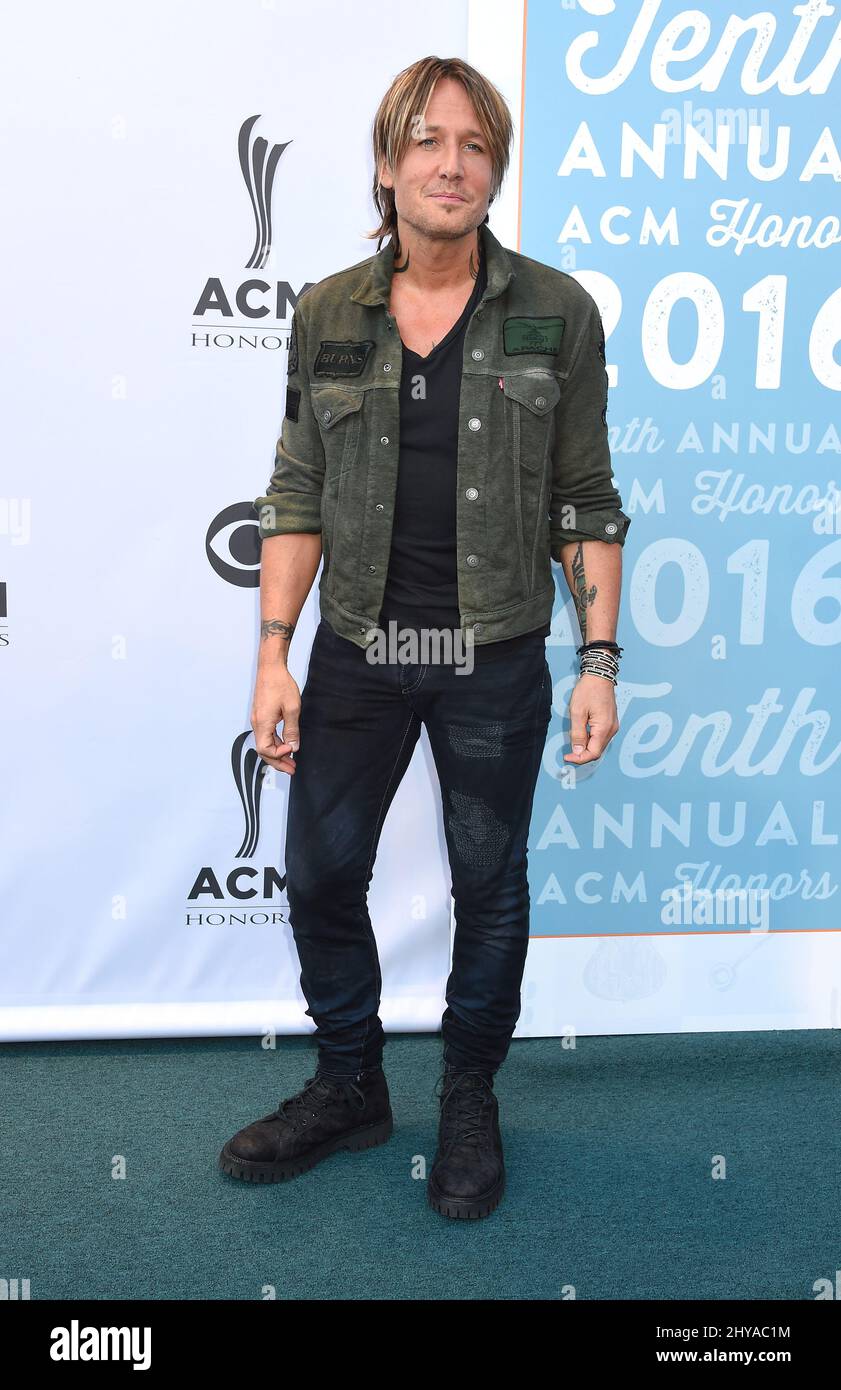 Keith Urban poses for a photo at the 10th Annual ACM Honors at Ryman ...