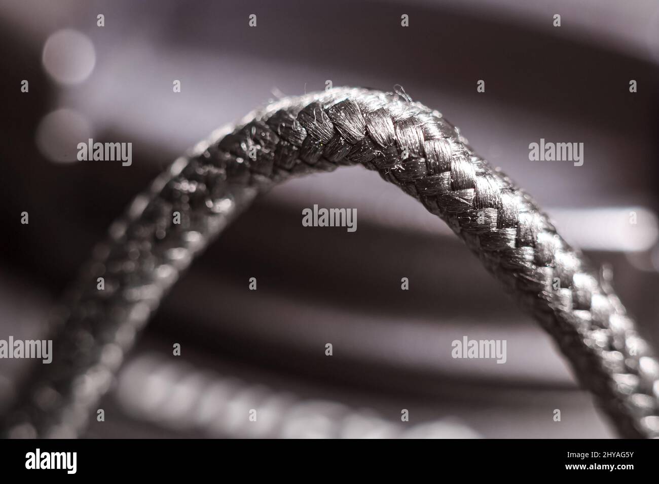 Silver wire hi-res stock photography and images - Alamy