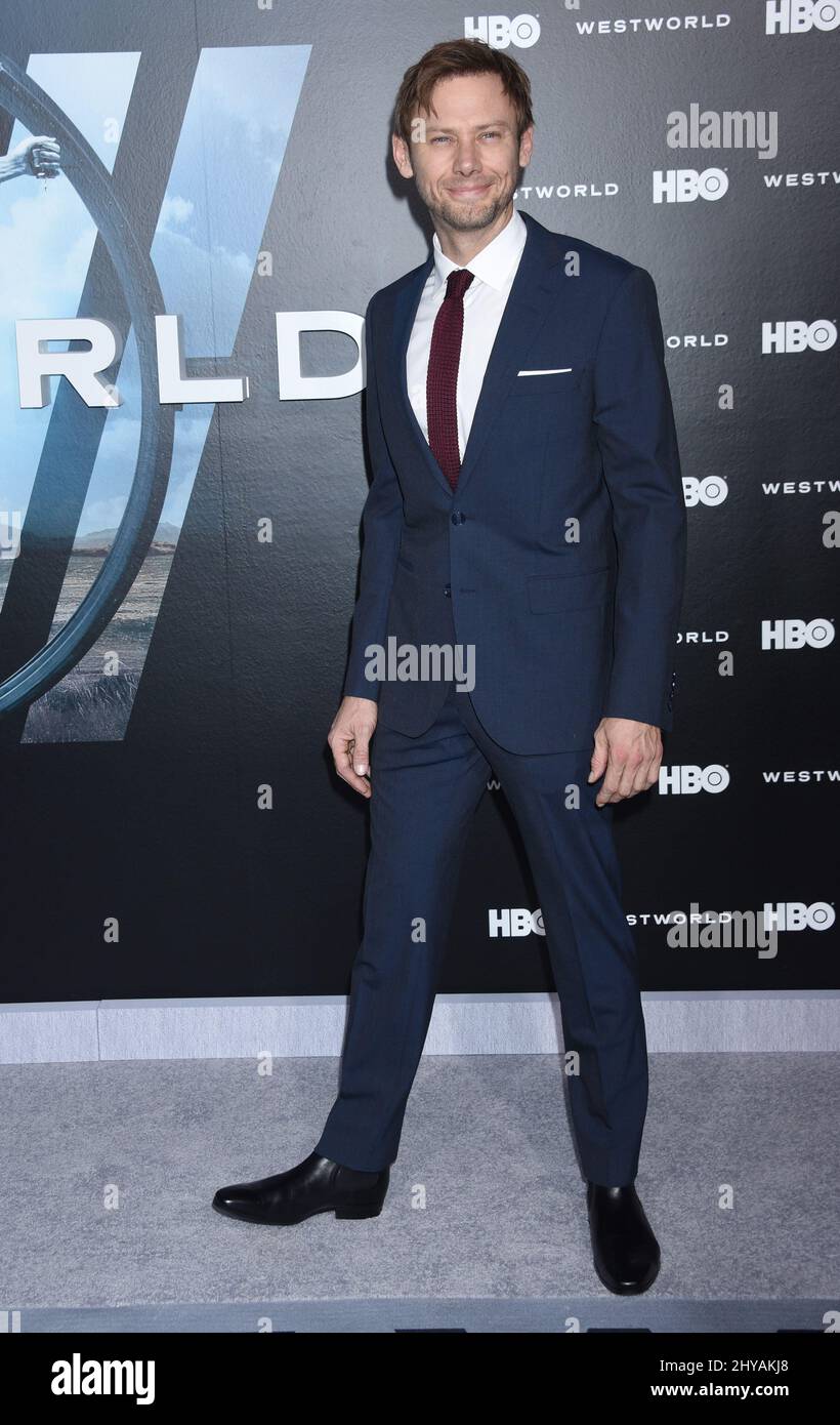 Jimmi simpson westworld hi-res stock photography and images - Alamy