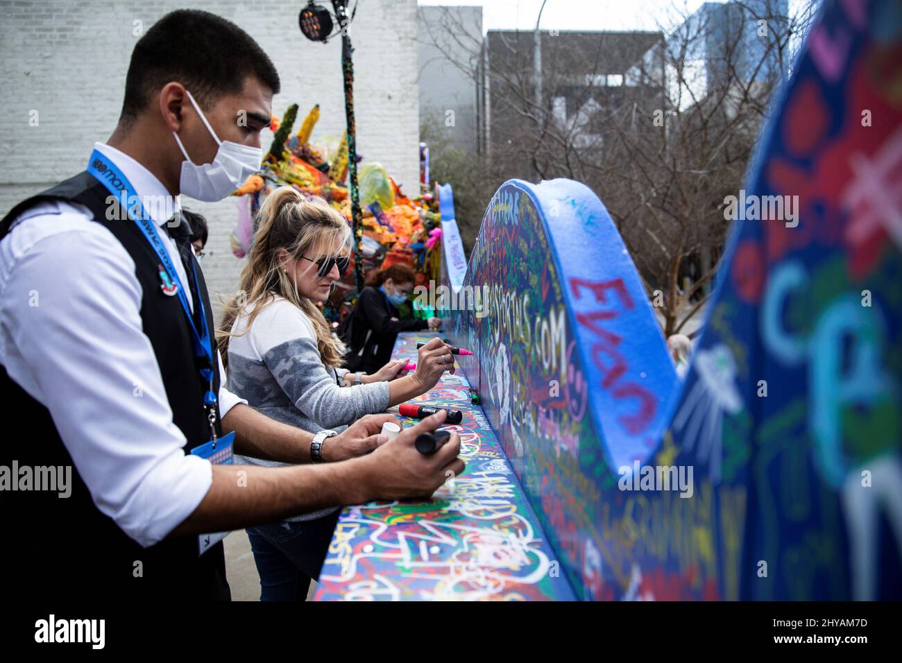 Sxsw 2022 sign hi-res stock photography and images - Alamy