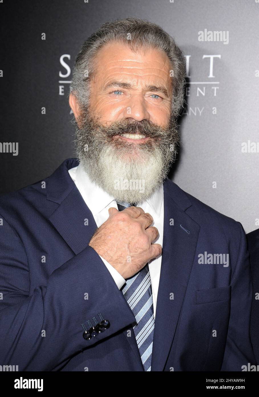 Mel gibson hacksaw ridge premiere hi-res stock photography and images ...