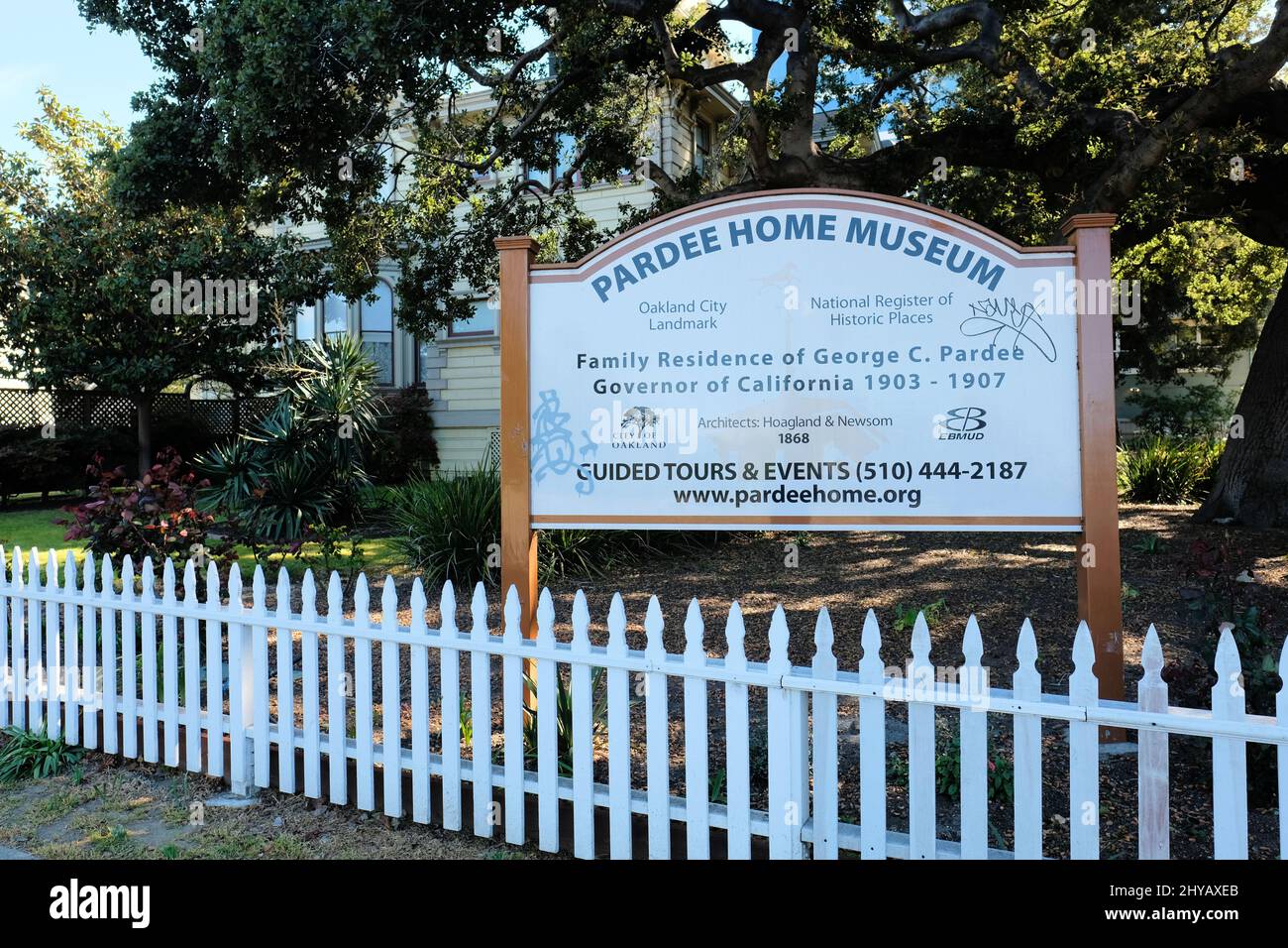 Sign outside the historic Pardee Home Museum in Oakland, California ...
