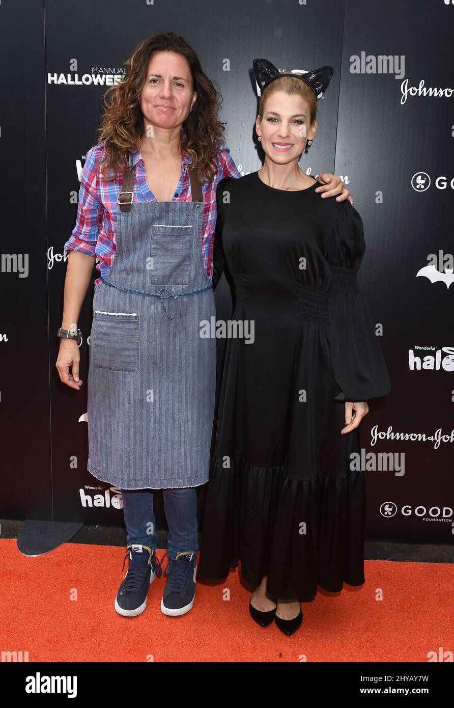 Helen cavallo hi-res stock photography and images - Alamy