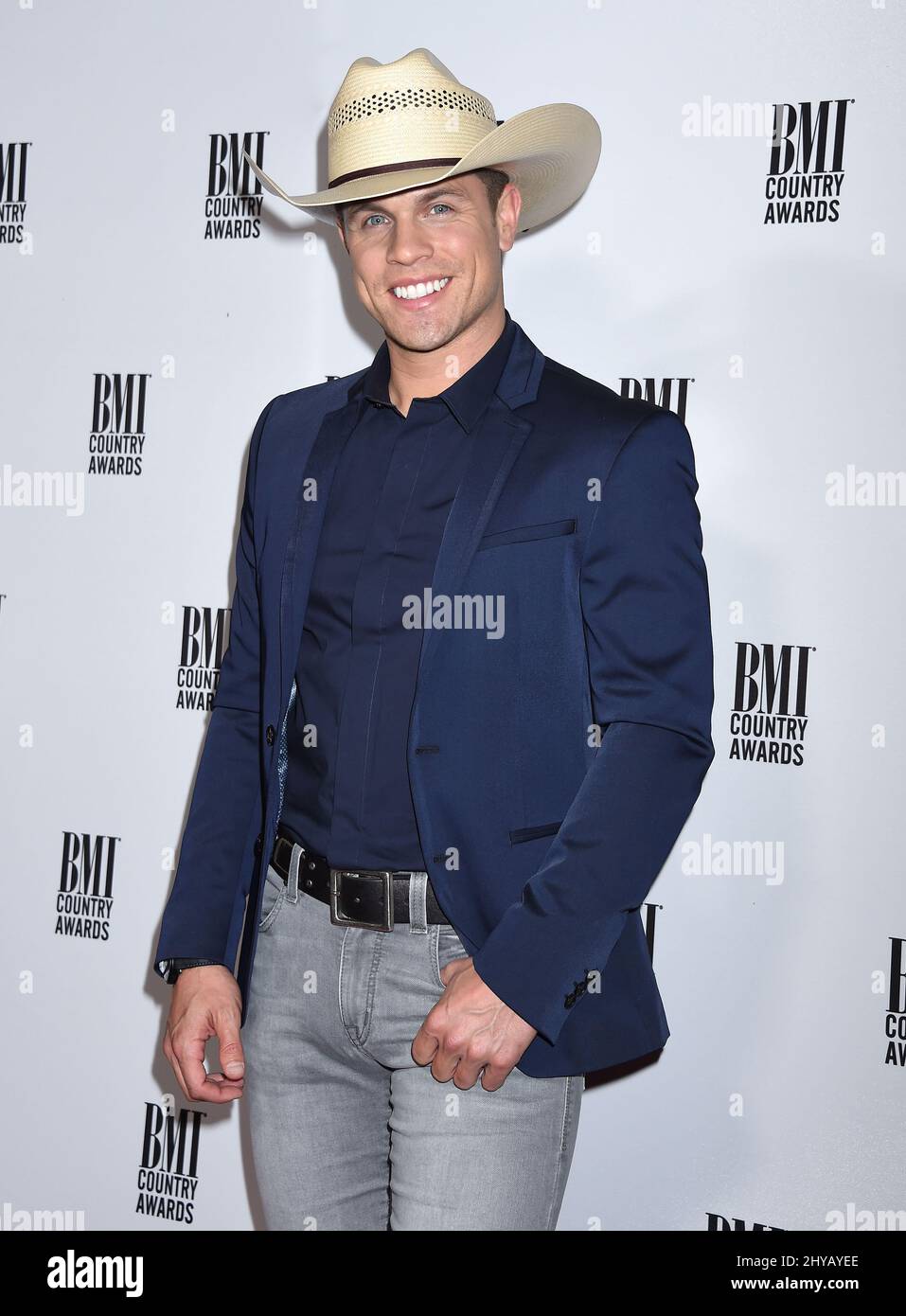 Dustin Lynch Without Shirt