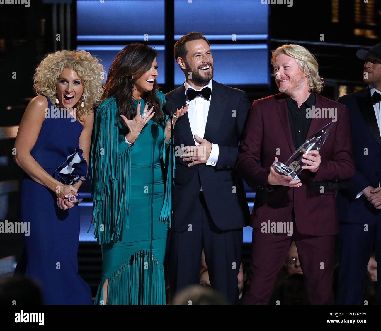 Phillip Sweet and Karen Fairchild and Kimberly Schlapman and Jimi ...