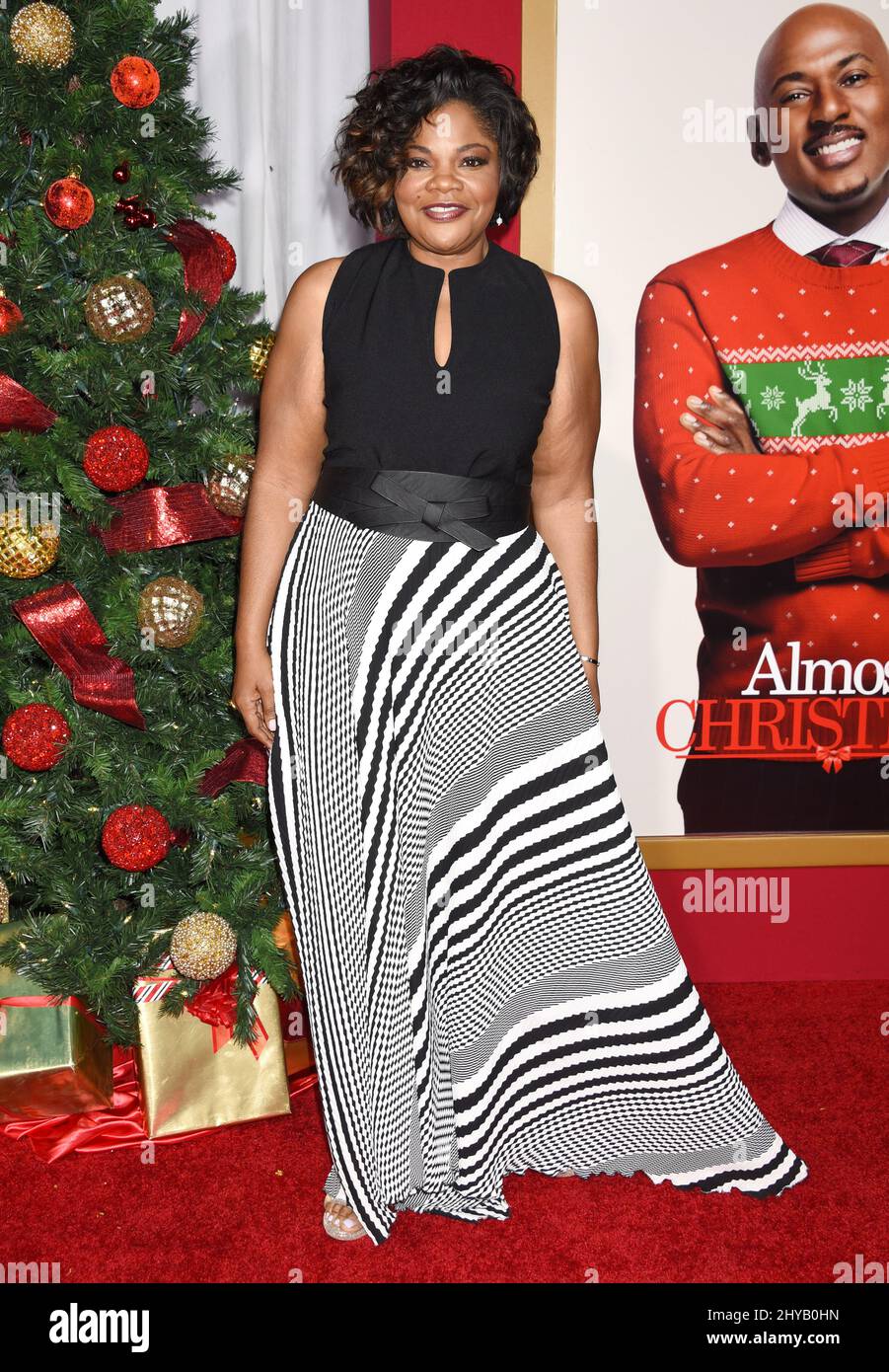 Mo'Nique arrives at Universal's Almost Christmas premiere held at the ...