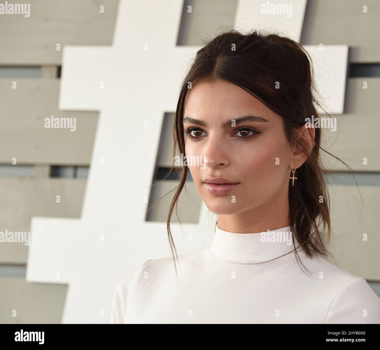 Emily Ratajkowski attends the 33rd running of the Breeders'Cup World ...