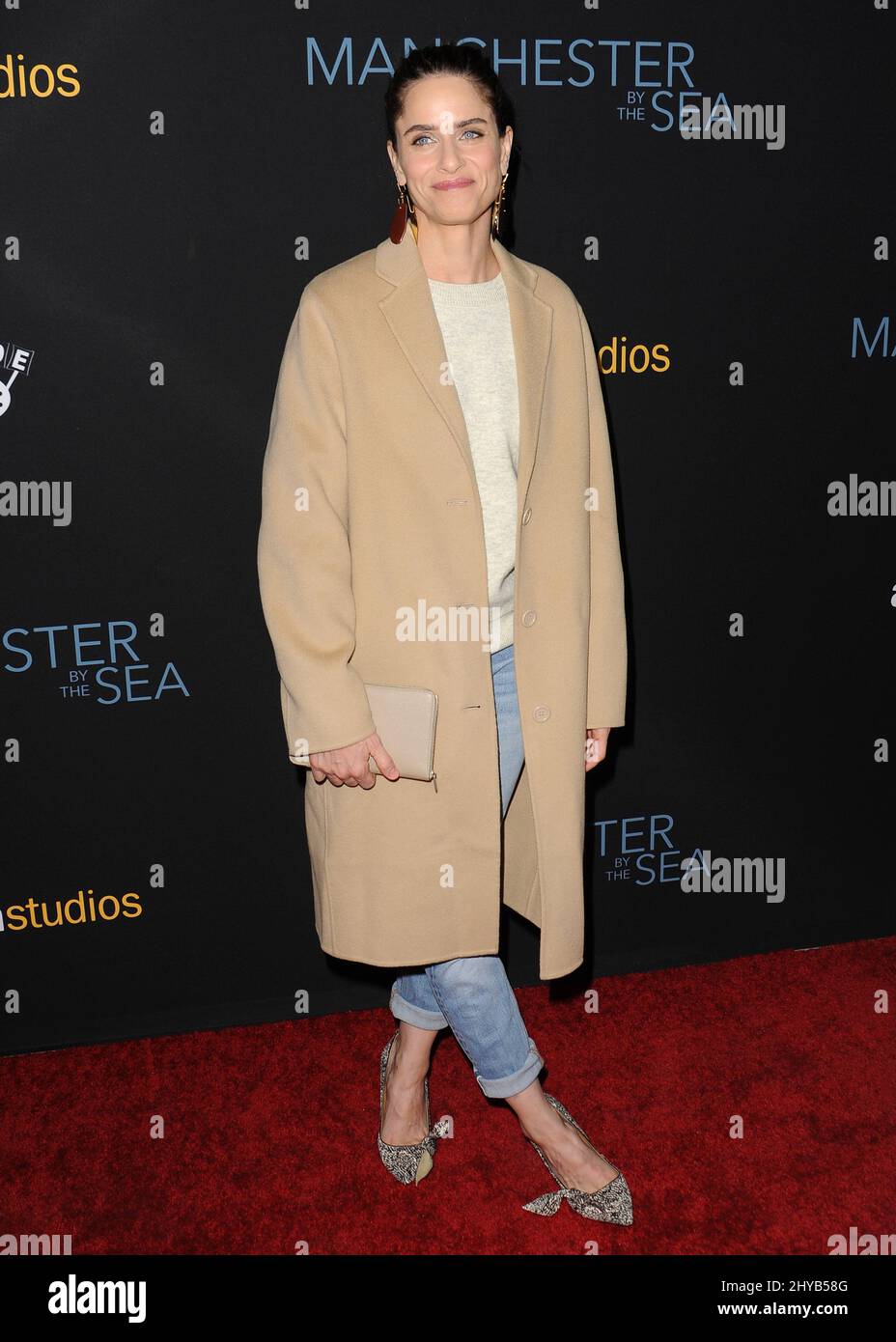 Amanda Peet attending the Los Angeles Premiere of 'Manchester By The ...