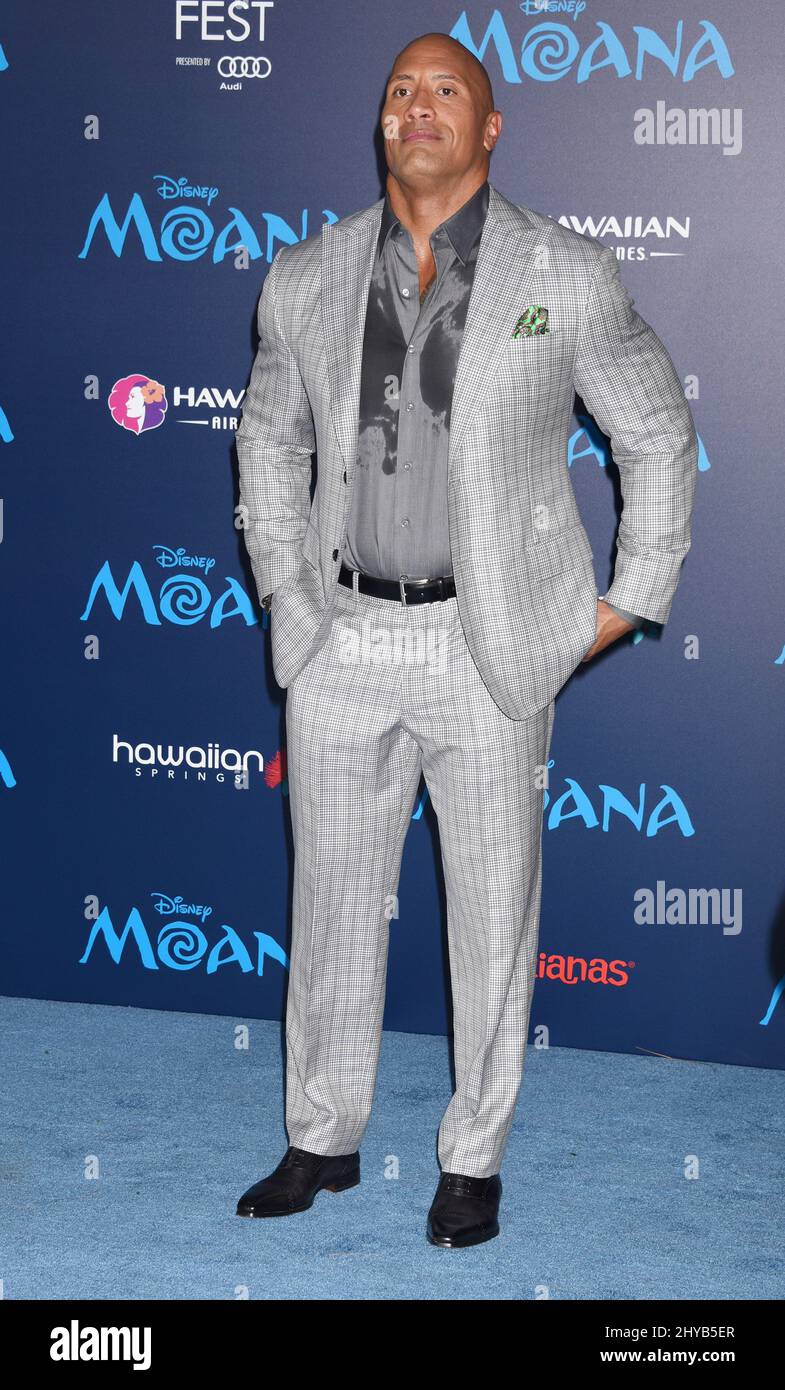 Dwayne johnson carpet hi-res stock photography and images - Alamy