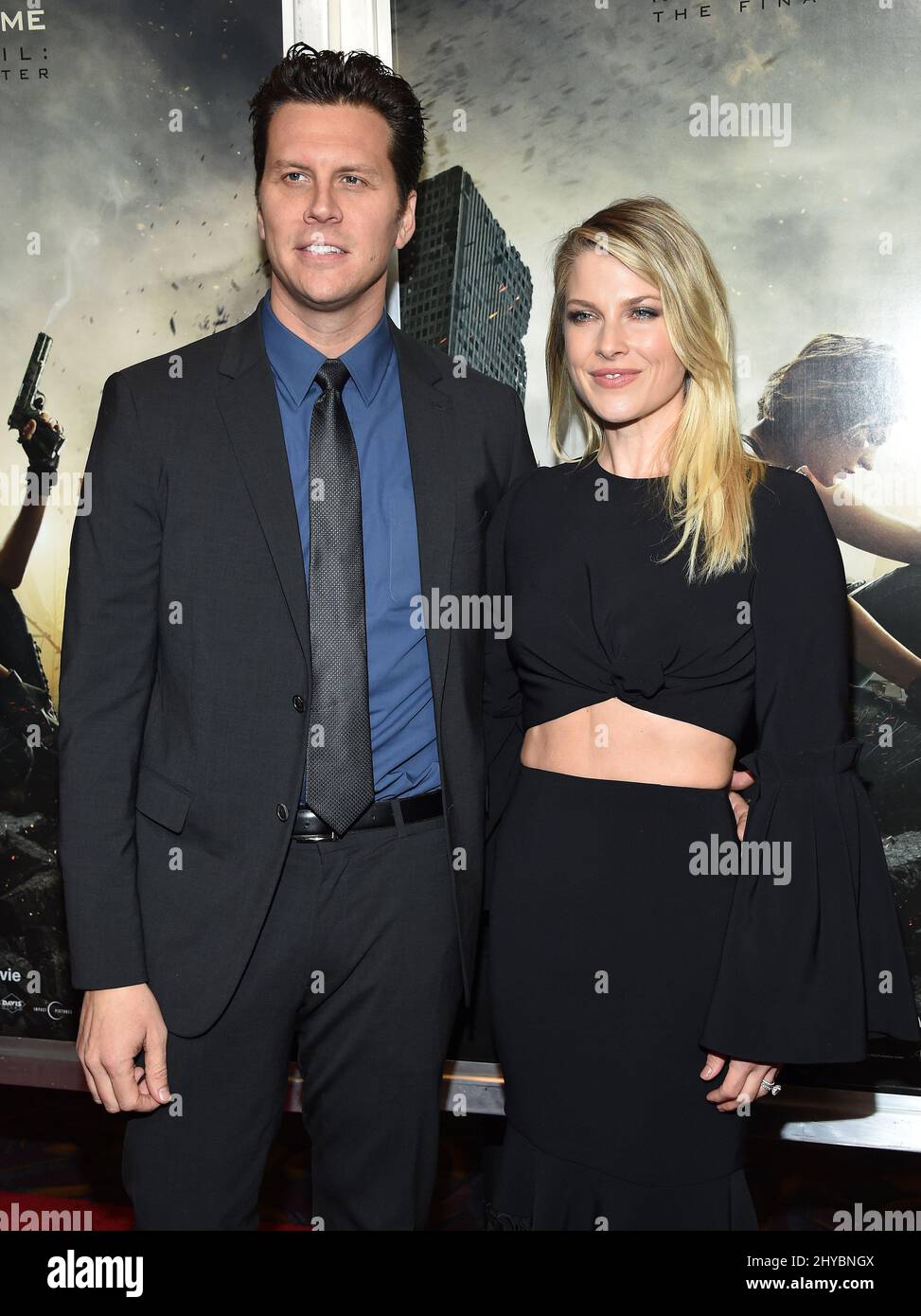 Ali larter and hayes macarthur hi-res stock photography and images - Alamy