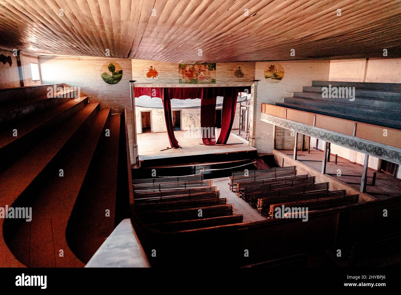 Interior design of an old destroyed abandoned theater Stock Photo - Alamy