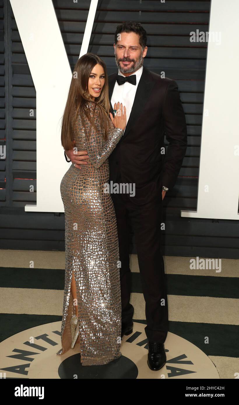 Sofia Vergara and Joe Manganiello at 2017 Vanity Fair Oscar Party ...