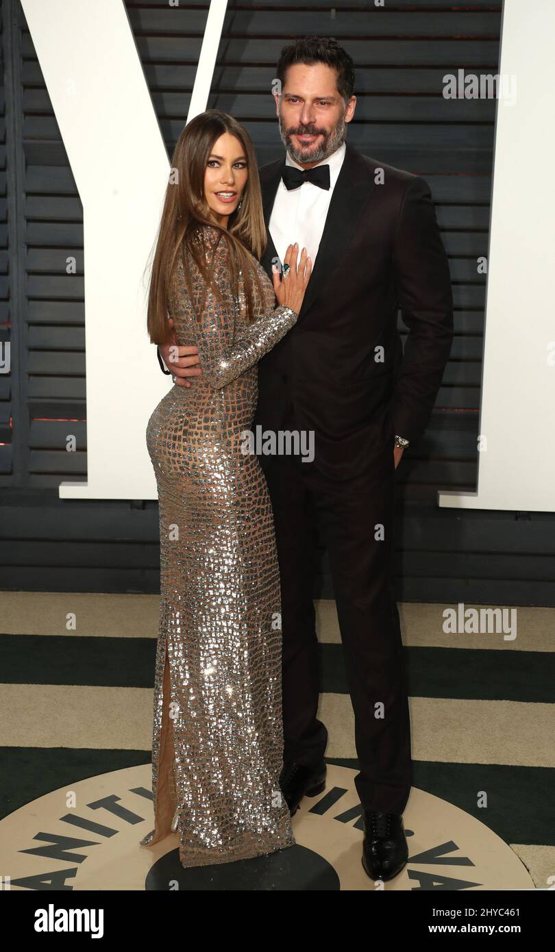 Sofia Vergara and Joe Manganiello at 2017 Vanity Fair Oscar Party ...