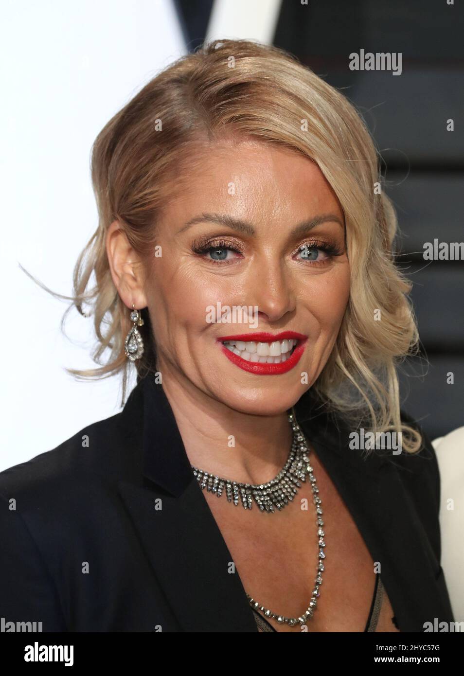 Kelly Ripa arriving at the Vanity Fair Oscar Party in Beverly Hills ...