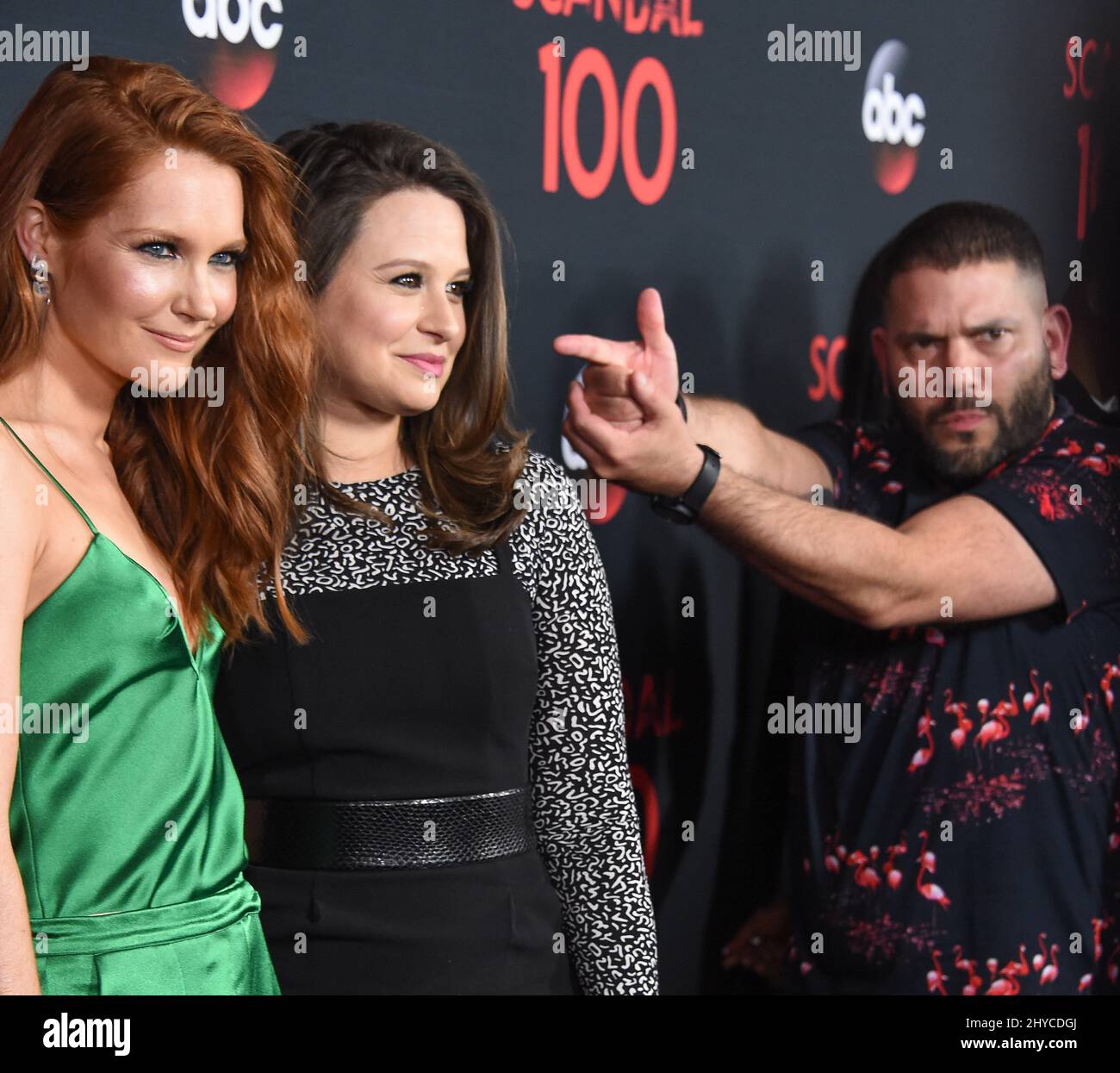 Darby stanchfield katie lowes hi-res stock photography and images - Alamy