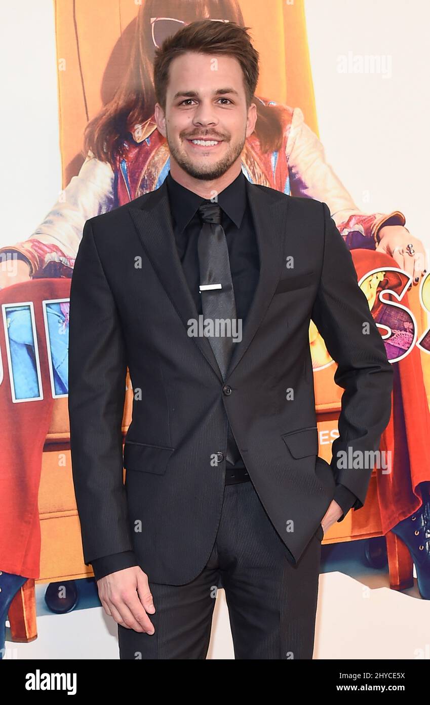 Johnny Simmons Hold On Were Going Home