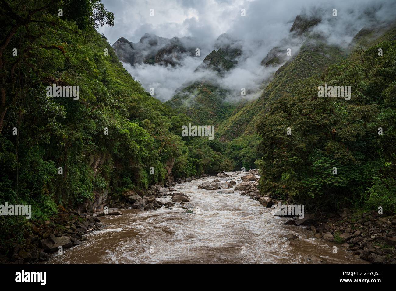 Scenic view of a river in between mountains of Machu Picchu, Peru Stock ...