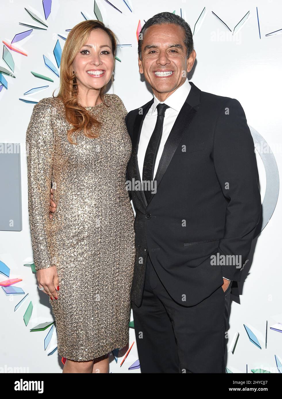 Patricia govea antonio villaraigosa hi-res stock photography and images ...