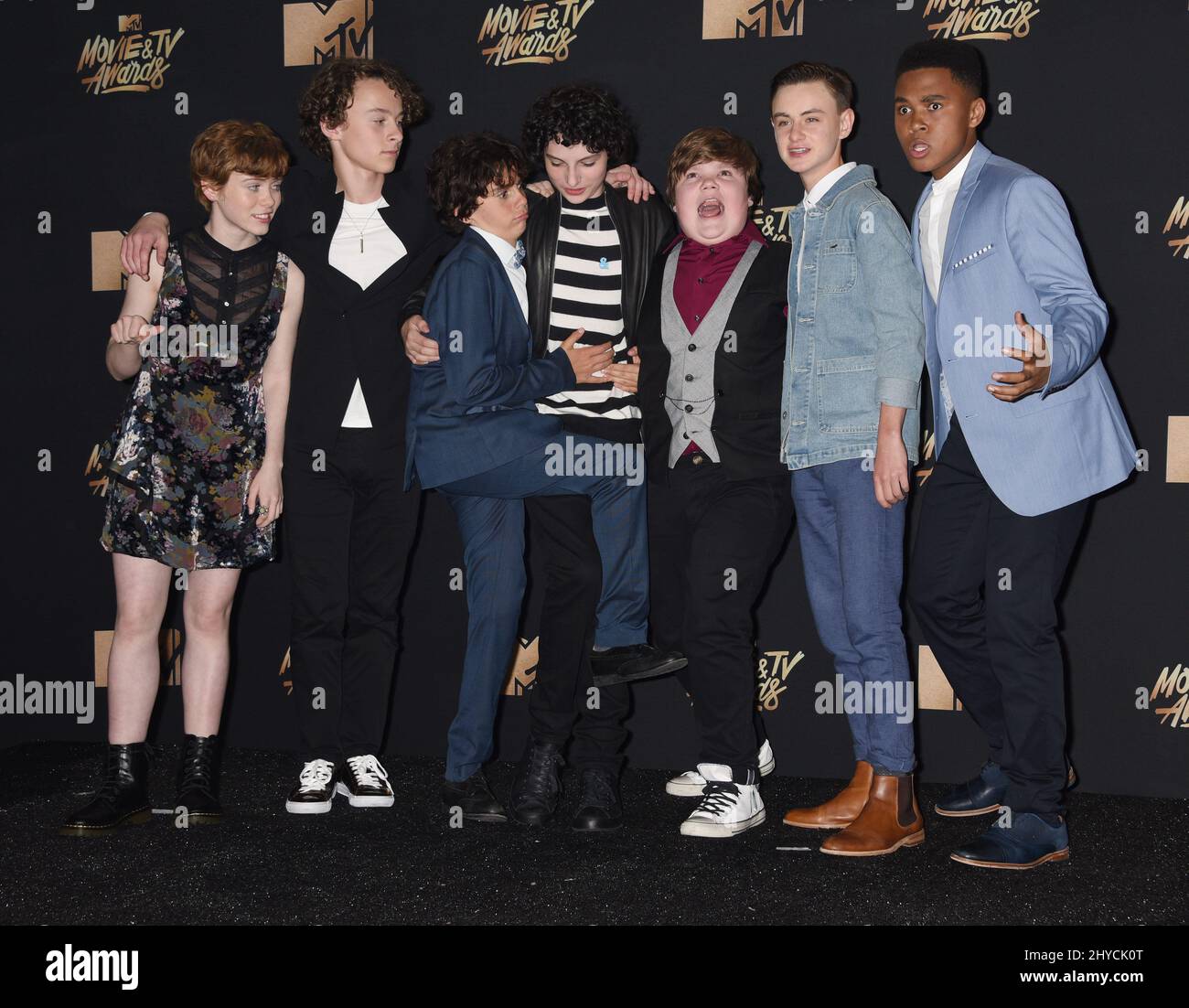 Sophia Lillis, Wyatt Oleff, Jack Dylan Grazer, Finn Wolfhard, Jeremy ...
