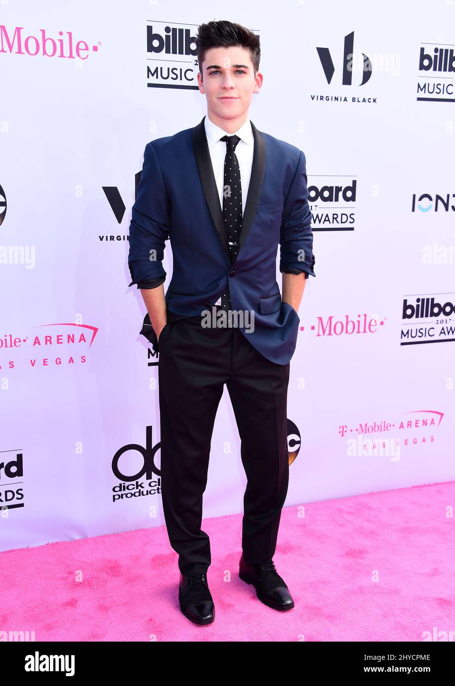 Gif De Sean Odonnell About — Douglas O'Donnell