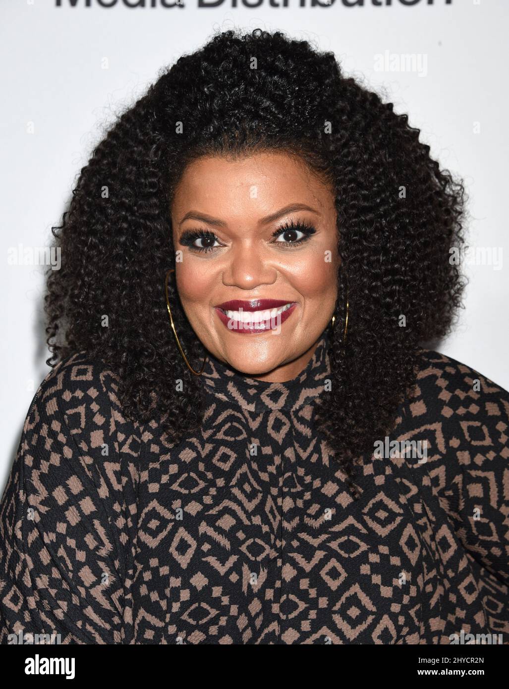 Yvette Nicole Brown attending the ABC International Upfronts Stock ...