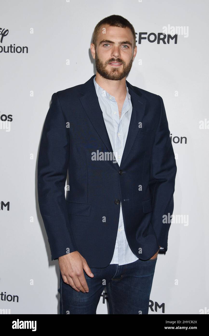 Alex Roe attending the ABC International Upfronts Stock Photo - Alamy