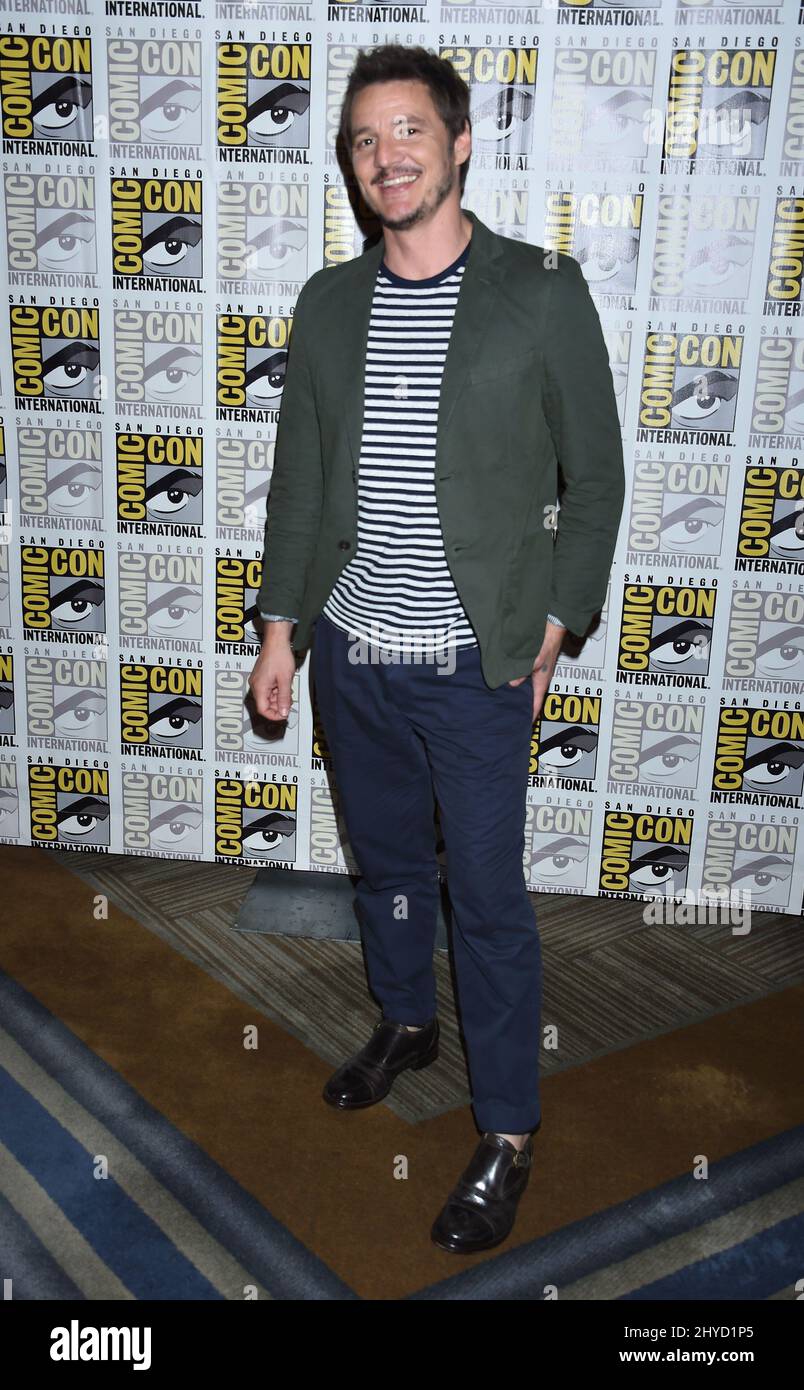 Pedro Pascal attending the "Kingsman: The Golden Circle" cast at Comic ...
