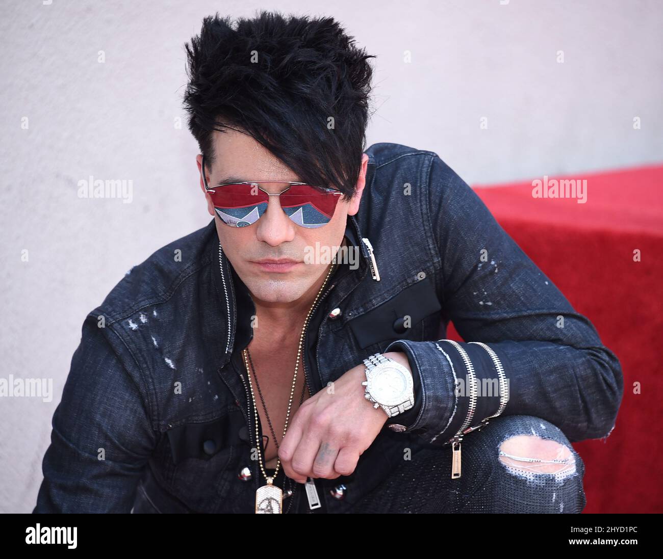 Criss angel portrait hi-res stock photography and images - Alamy