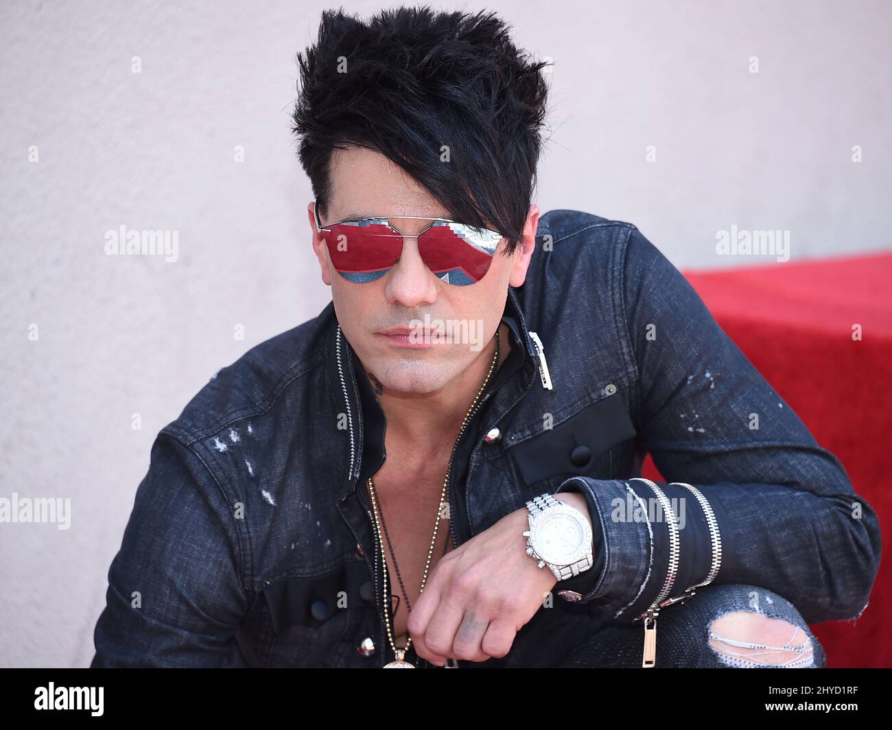 Criss angel portrait hi-res stock photography and images - Alamy