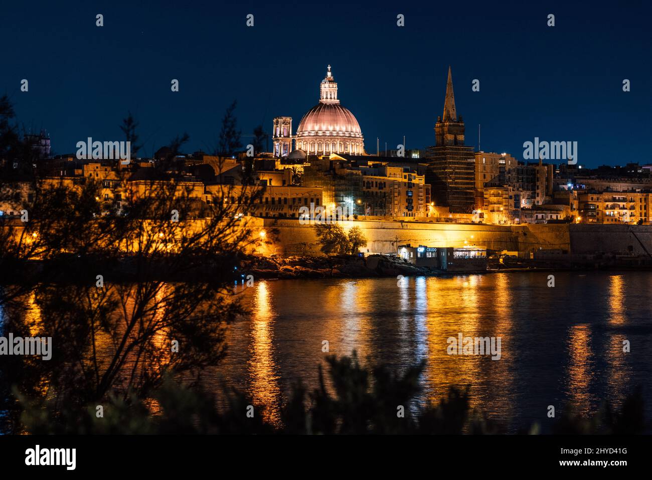 Night view of a historic building in Malta Stock Photo - Alamy