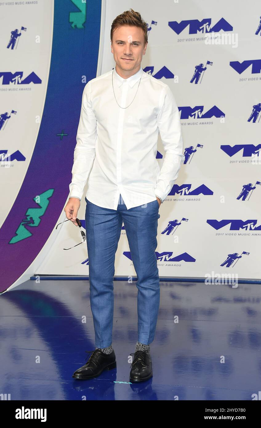 Cutshall hi-res stock photography and images - Alamy