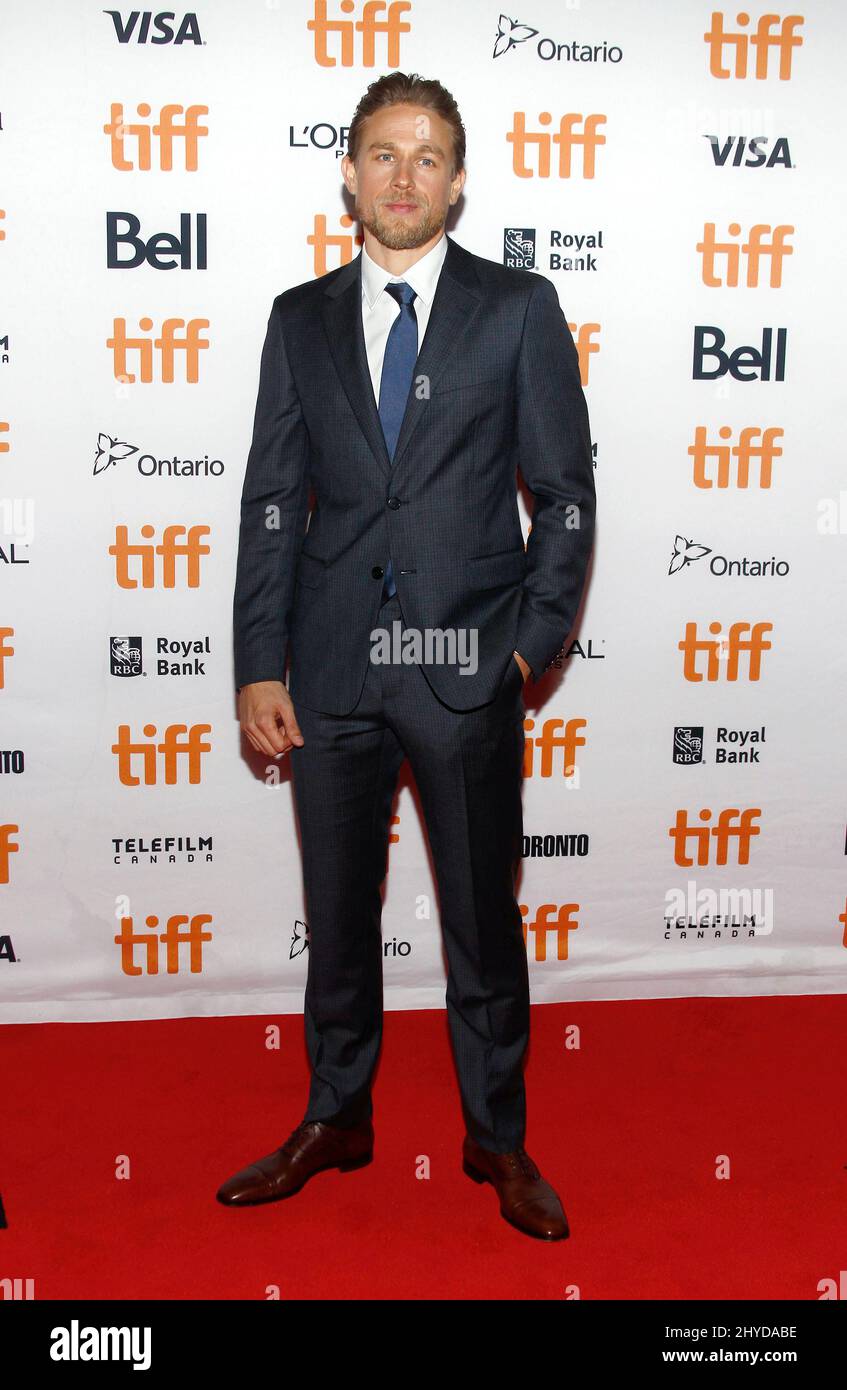 Charlie Hunnam arriving at the "Papillon" premiere at the 2017 Toronto ...