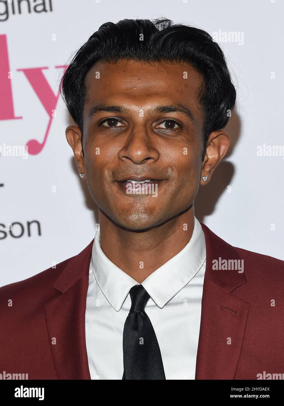 Utkarsh Ambudkar Torse Nu