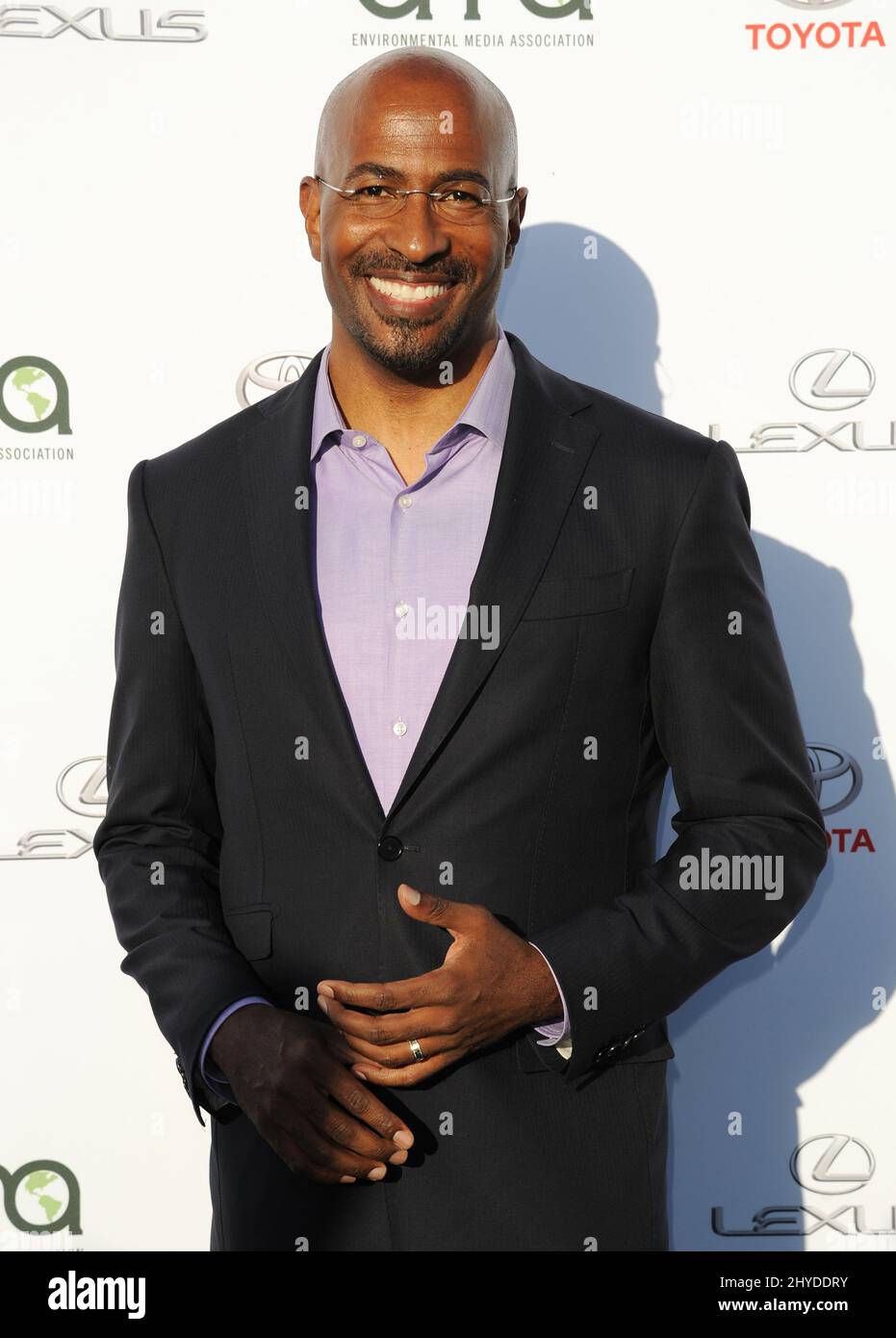 Van Jones attending the 27th Annual Environmental Media Awards held at ...