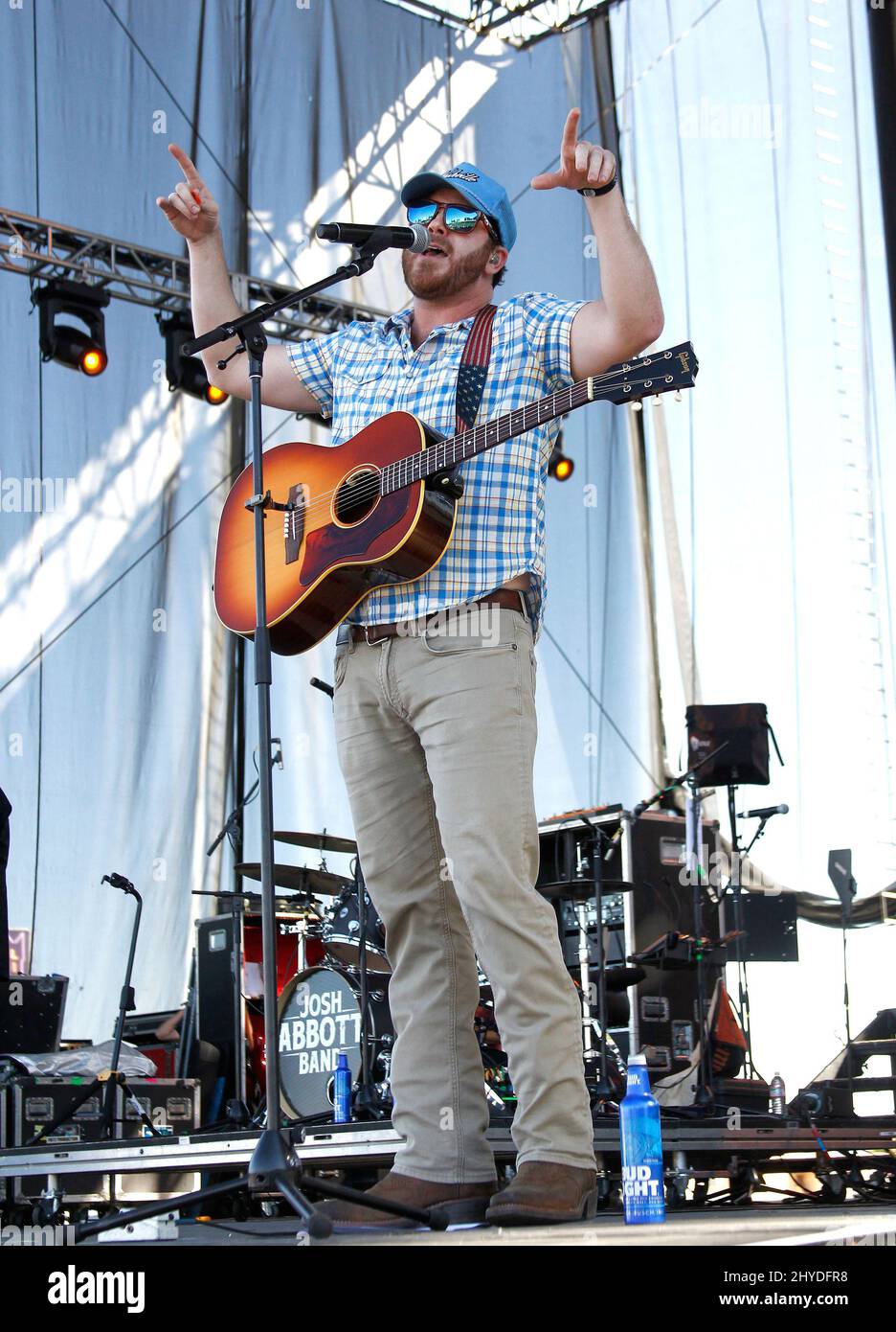 Tyler reeve route 91 harvest music festival hi-res stock photography ...