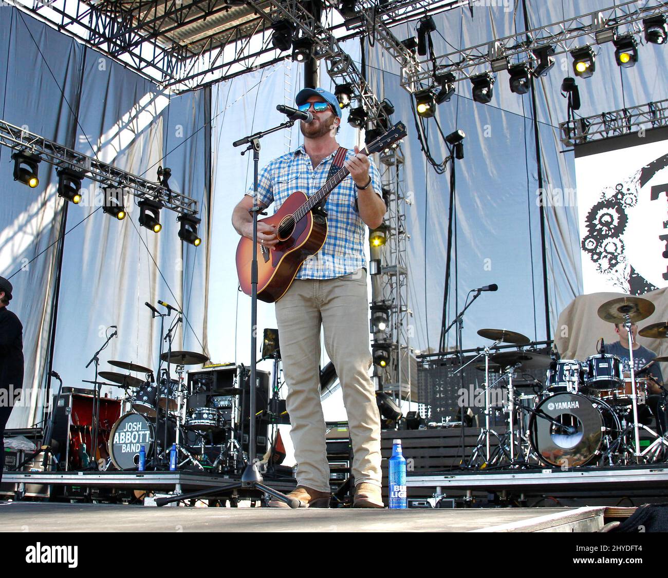 Tyler reeve route 91 harvest music festival hi-res stock photography ...