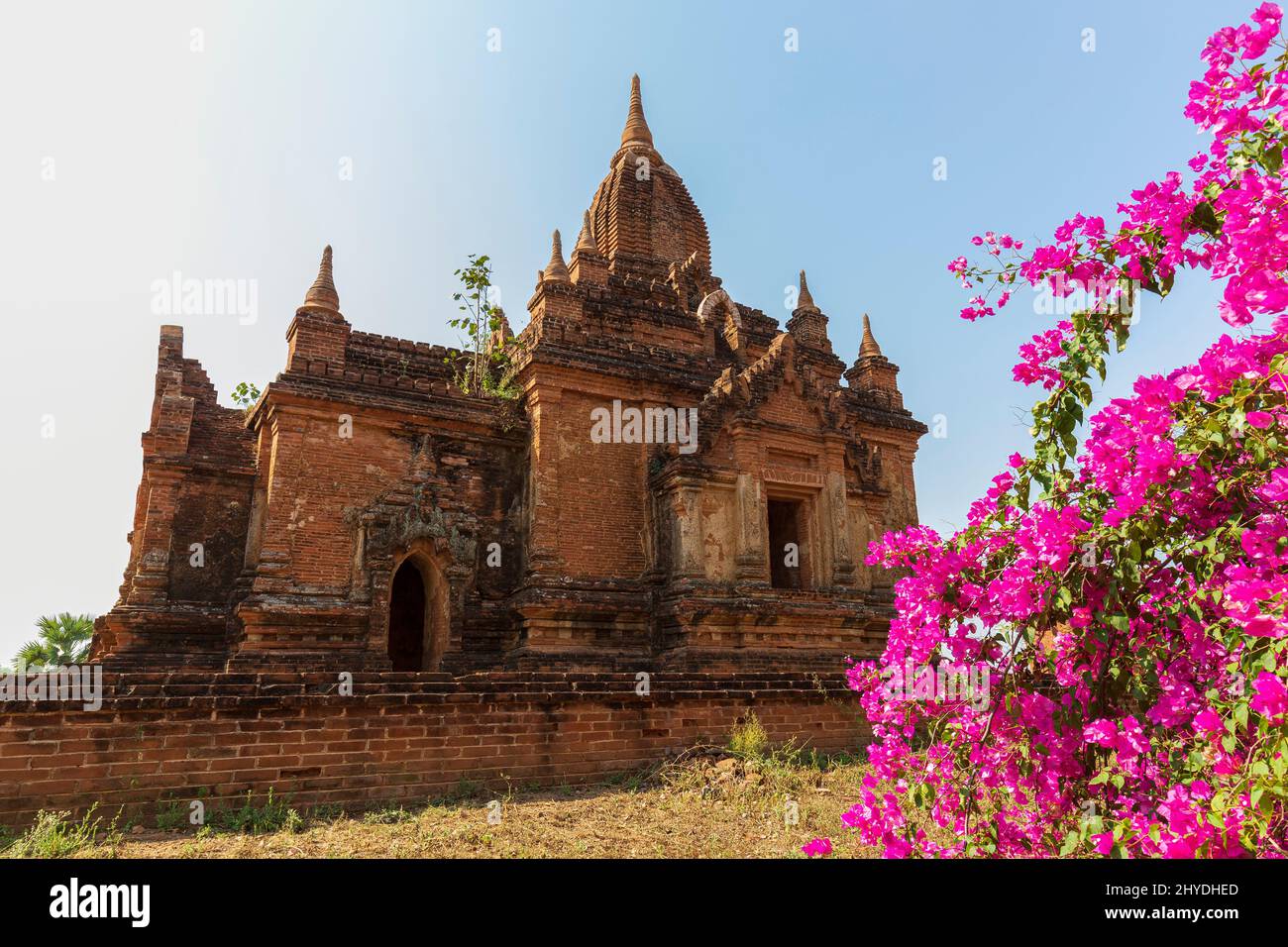 Ancient bagan architecture hi-res stock photography and images - Alamy