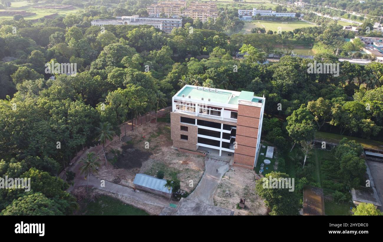 Aerial view of a building among trees Stock Photo - Alamy