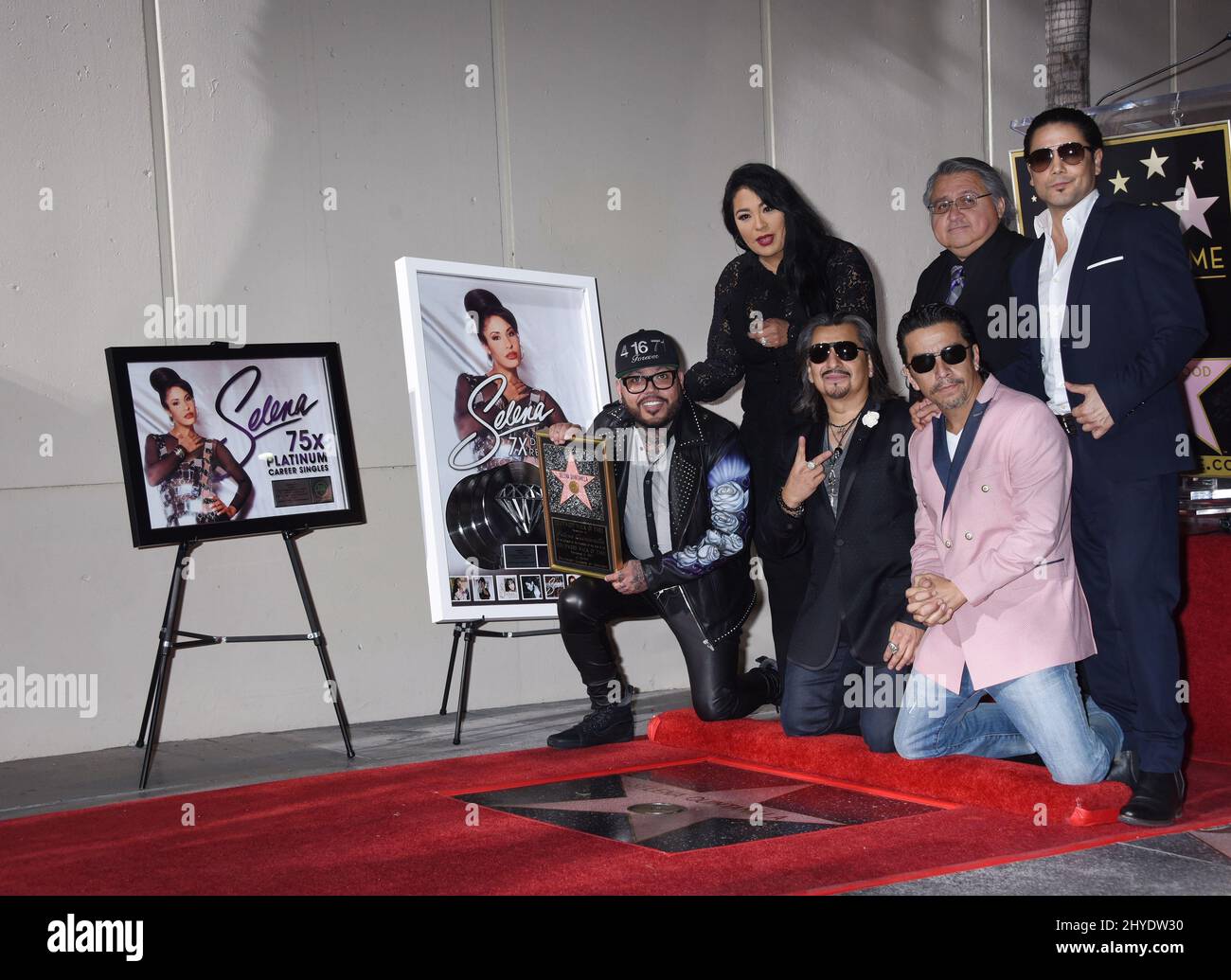 Selena band members hi-res stock photography and images - Alamy