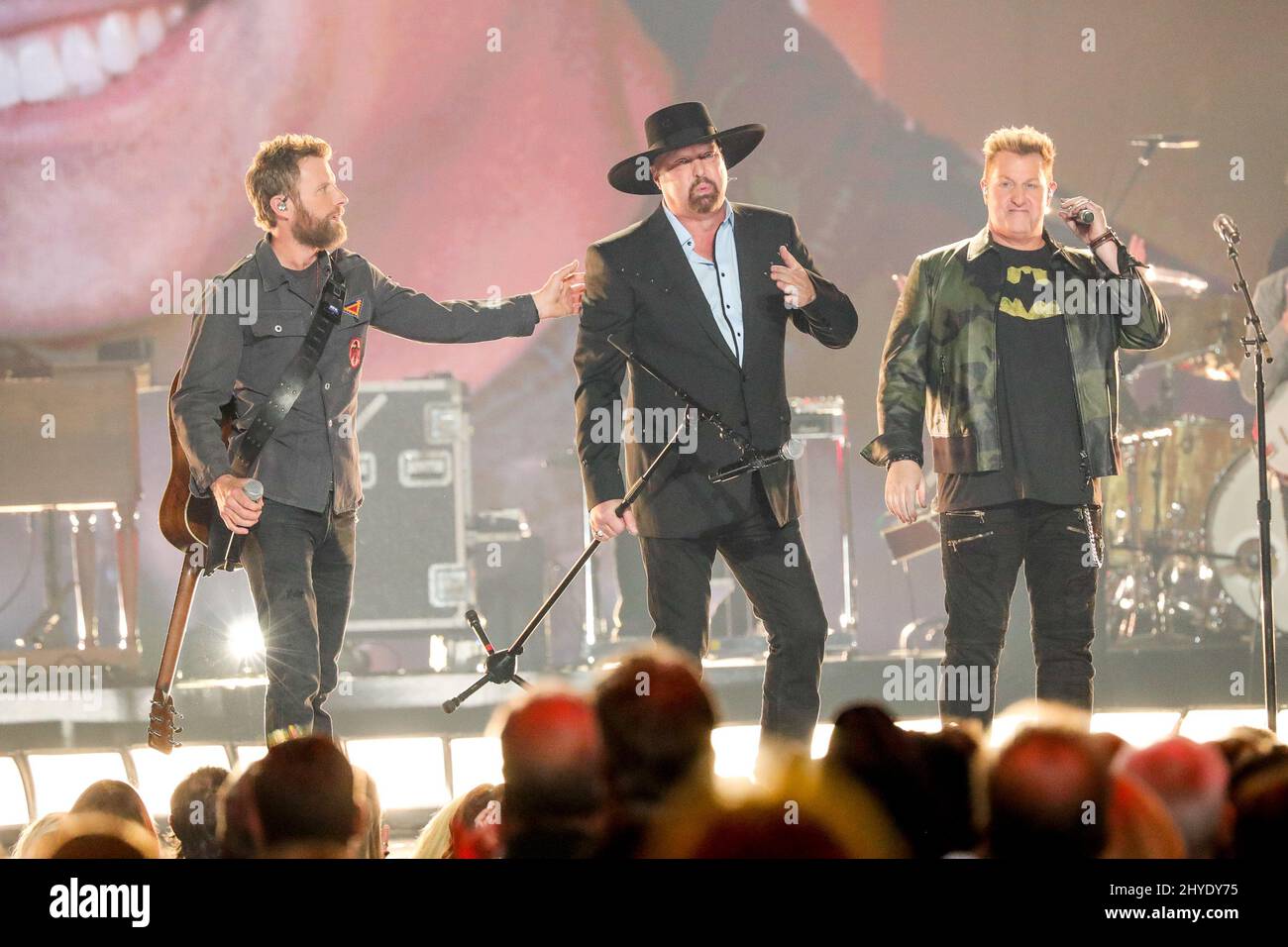 Rascal Flatts Lead Singer 2022