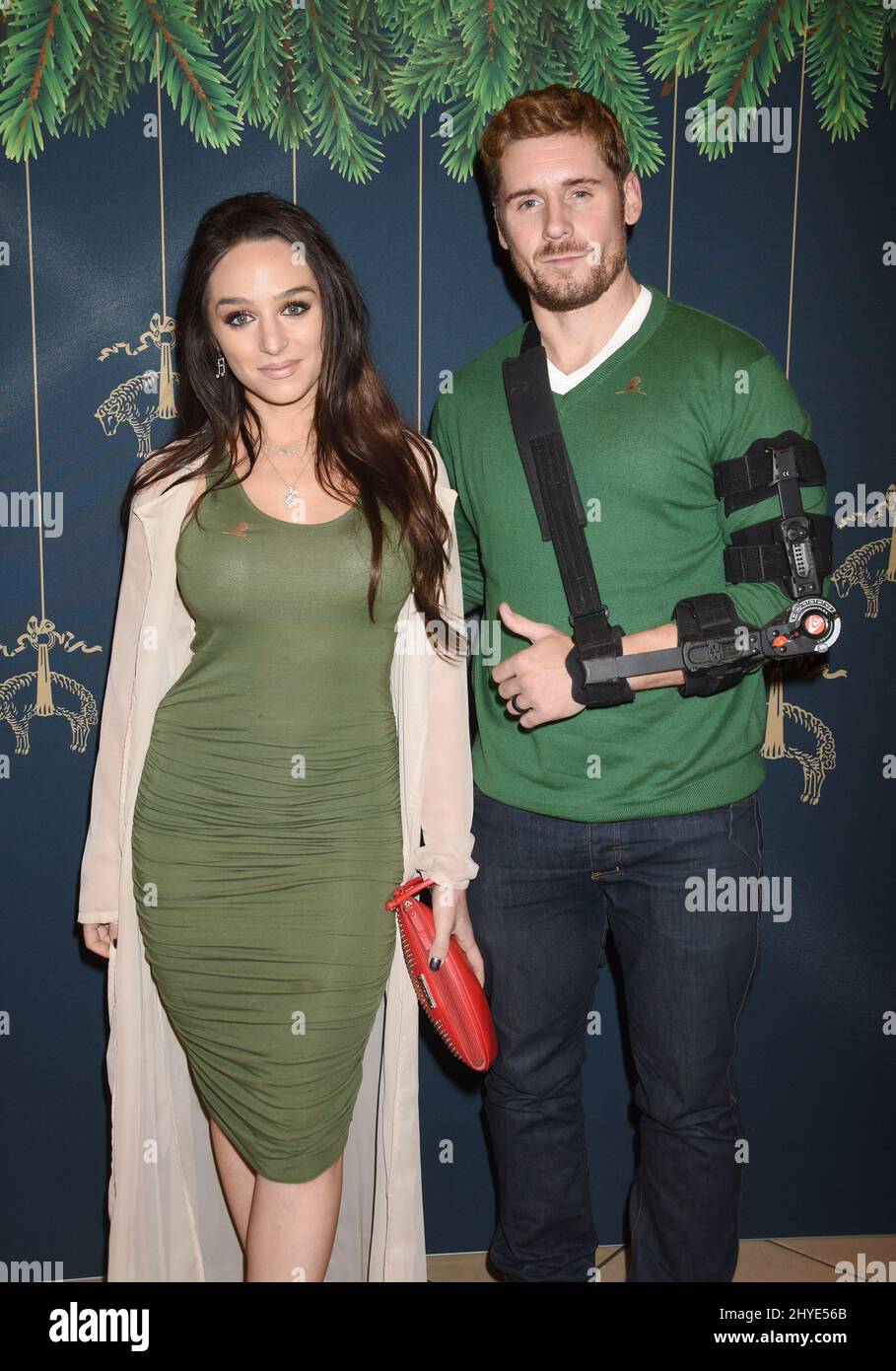 Victoria renee and linc hand hi-res stock photography and images - Alamy