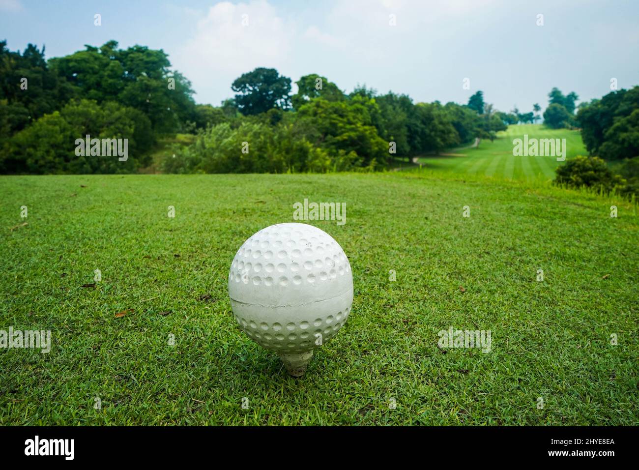 First tee markers hi-res stock photography and images - Alamy