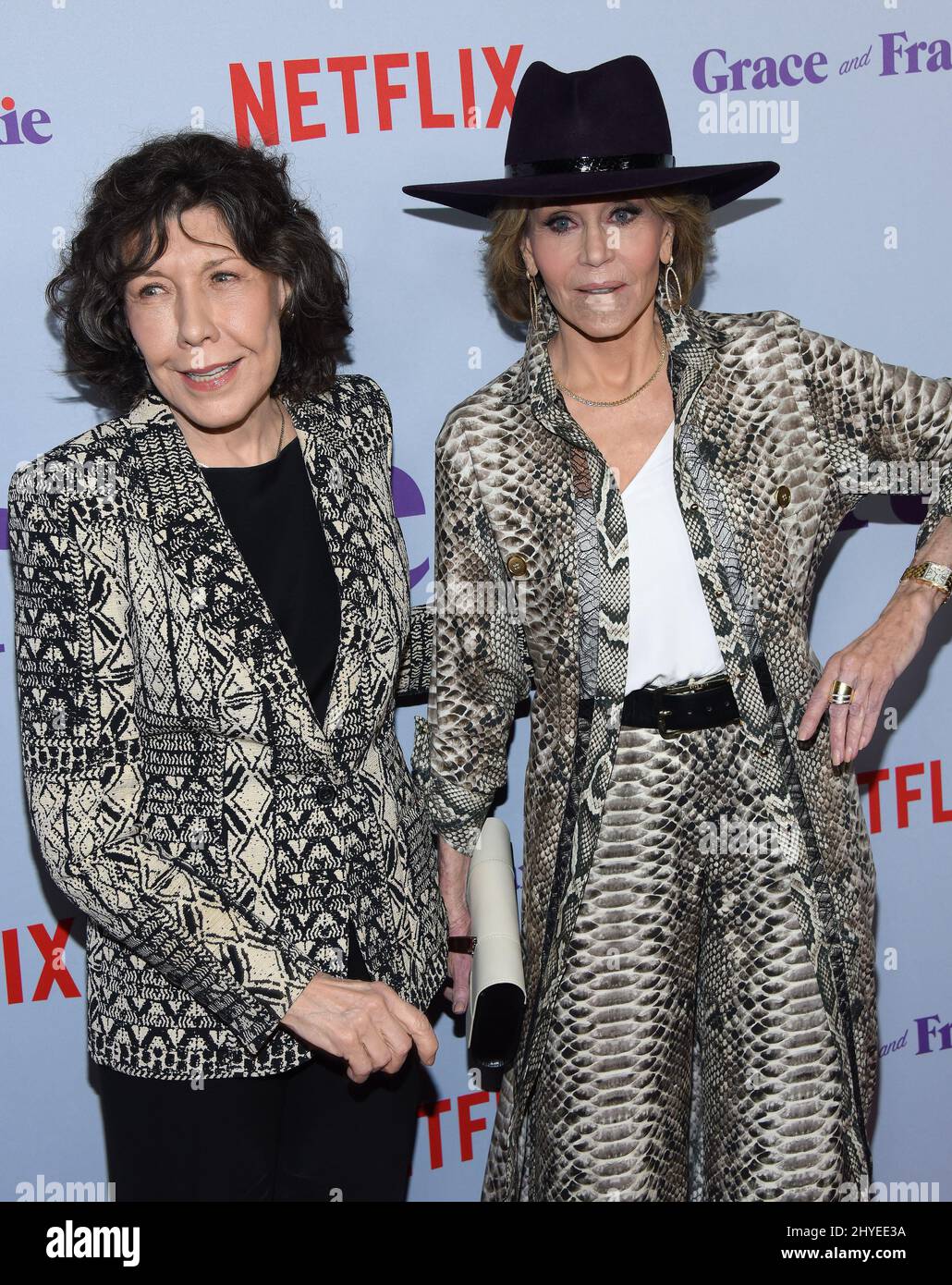 Lily Tomlin and Jane Fonda at the Netflix's 'Grace and Frankie' Season ...
