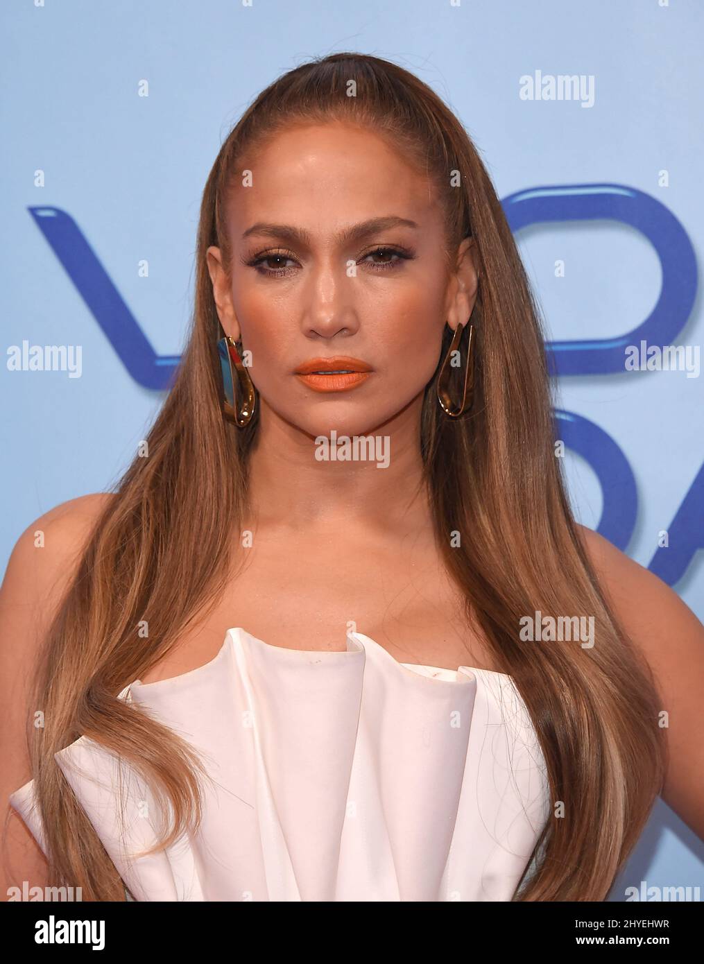 Jennifer lopez world of dance press hi-res stock photography and images ...