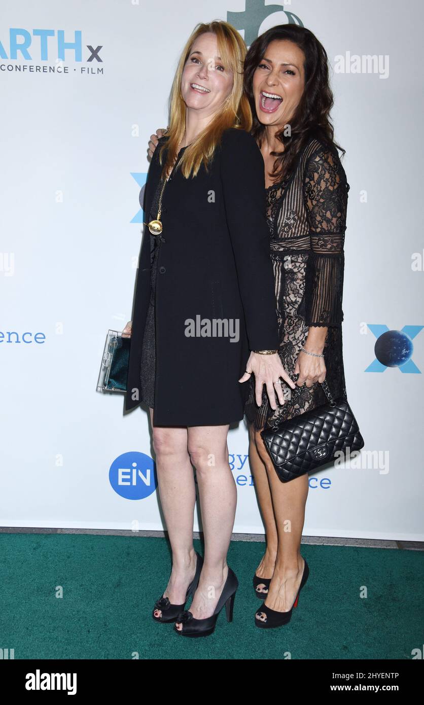 Lea thompson and constance marie hi-res stock photography and images ...