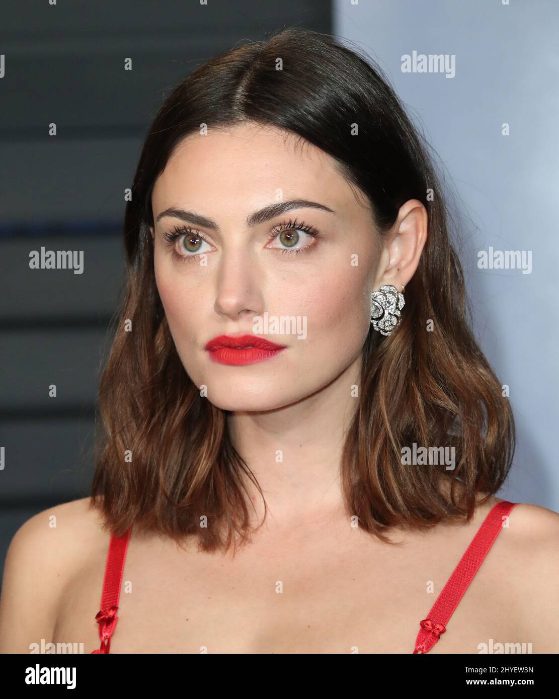 Phoebe Tonkin at the 2018 Vanity Fair Oscar Party hosted by Radhika ...