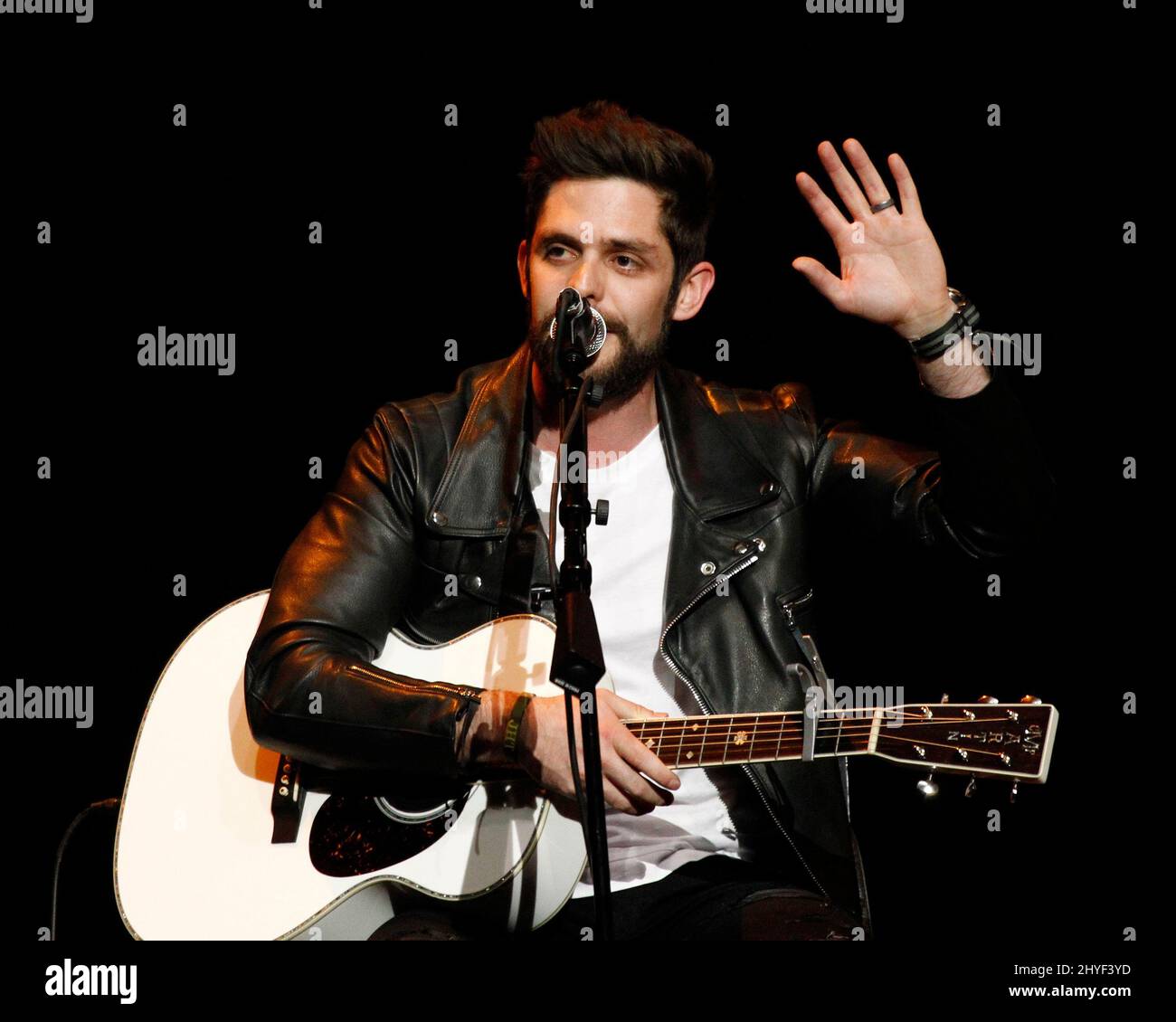 Thomas rhett acm stories songs stars hi-res stock photography and ...